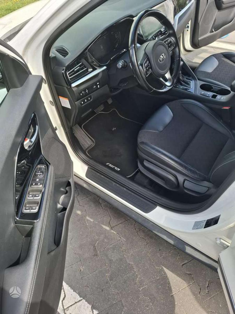 Balts Kia Niro 2020 Viļņa, ar dzinēja tilpumu 1.58 L un nobraukumu 116 tūkst. km par 16990 €, foto 16 vietnē AUTOMOTO.COM.LV