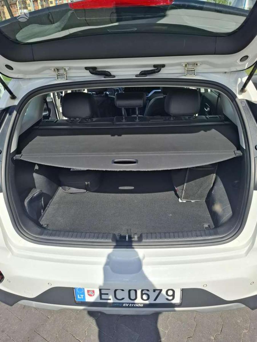 Balts Kia Niro 2020 Viļņa, ar dzinēja tilpumu 1.58 L un nobraukumu 116 tūkst. km par 16990 €, foto 24 vietnē AUTOMOTO.COM.LV