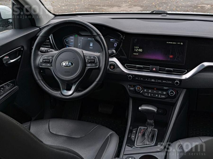 White Kia Niro 2020 in Jurmala, with an engine capacity of 1.60 L and mileage of 0 thousand km for 13850 €, photo 16 on AUTOMOTO.COM.LV