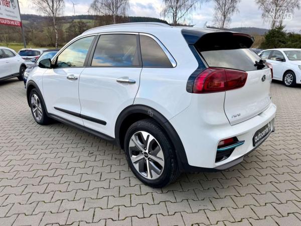 Balts Kia Niro 2021 Kauņa, ar dzinēja tilpumu 0.00 L un nobraukumu 62 tūkst. km par 21678 €, foto 5 vietnē AUTOMOTO.COM.LV