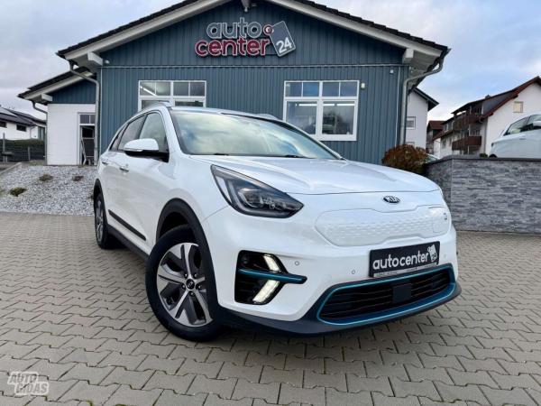 Balts Kia Niro 2021 Kauņa, ar dzinēja tilpumu 0.00 L un nobraukumu 55 tūkst. km par 22201 €, foto 1 vietnē AUTOMOTO.COM.LV