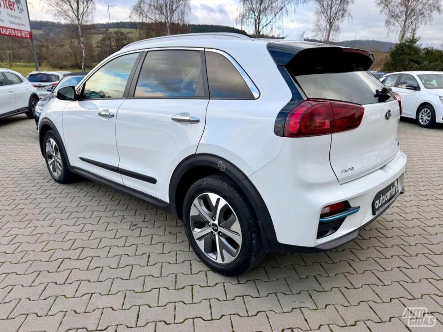 Balts Kia Niro 2021 Kauņa, ar dzinēja tilpumu 0.00 L un nobraukumu 55 tūkst. km par 22201 €, foto 6 vietnē AUTOMOTO.COM.LV