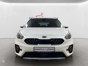 White Kia Niro 2021 in Marijampole, with an engine capacity of 1.58 L and mileage of 112 thousand km for 16335 €, photo 2 on AUTOMOTO.COM.LV