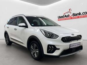 White Kia Niro 2021 in Marijampole, with an engine capacity of 1.58 L and mileage of 112 thousand km for 16335 €, photo 3 on AUTOMOTO.COM.LV