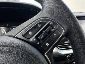 Balts Kia Niro 2021 Jelgava, ar dzinēja tilpumu 0.10 L un nobraukumu 19 tūkst. km par 19950 €, foto 15 vietnē AUTOMOTO.COM.LV