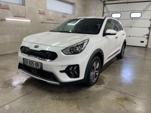 Balts Kia Niro 2021 Marijampole, ar dzinēja tilpumu 1.58 L un nobraukumu 162 tūkst. km par 12088 €, foto 1 vietnē AUTOMOTO.COM.LV