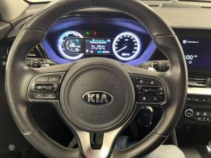 Balts Kia Niro 2021 Marijampole, ar dzinēja tilpumu 1.58 L un nobraukumu 162 tūkst. km par 12088 €, foto 15 vietnē AUTOMOTO.COM.LV