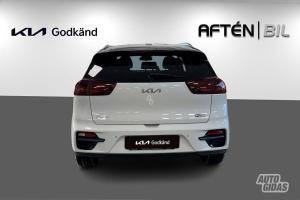 White Kia Niro 2022 in Kaunas, with an engine capacity of 0.00 L and mileage of 90 thousand km for 29093 €, photo 7 on AUTOMOTO.COM.LV
