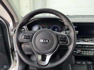 Белый Киа Niro 2022 в Каунас, объемом двигателя 0.00 л и пробегом 166 тыс. км за 15400 €, фото 17 на AUTOMOTO.COM.LV