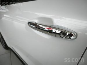 Белый Киа Niro 2022 в Рига, объемом двигателя 0.00 л и пробегом 44 тыс. км за 24900 €, фото 7 на AUTOMOTO.COM.LV