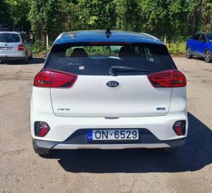 Balts Kia Niro 2022 Jelgava, ar dzinēja tilpumu 1.60 L un nobraukumu 157 tūkst. km par 11900 €, foto 10 vietnē AUTOMOTO.COM.LV