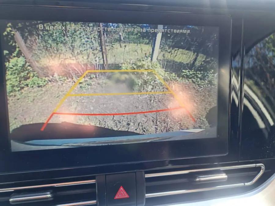 Balts Kia Niro 2022 Jelgava, ar dzinēja tilpumu 1.60 L un nobraukumu 157 tūkst. km par 11900 €, foto 16 vietnē AUTOMOTO.COM.LV