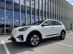 Белый Киа Niro 2022 в Вильнюс, объемом двигателя 0.00 л и пробегом 66 тыс. км за 21900 €, фото 3 на AUTOMOTO.COM.LV