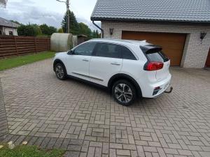 Balts Kia Niro 2022 Tauragė, ar dzinēja tilpumu 0.00 L un nobraukumu 90 tūkst. km par 10000 €, foto 7 vietnē AUTOMOTO.COM.LV