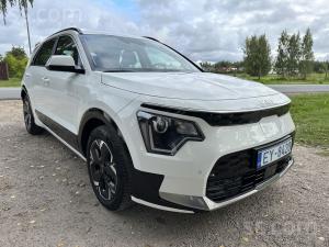 Balts Kia Niro 2022 Rīga, ar dzinēja tilpumu 1.60 L un nobraukumu 42 tūkst. km par 26490 €, foto 8 vietnē AUTOMOTO.COM.LV