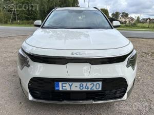 Balts Kia Niro 2022 Rīga, ar dzinēja tilpumu 1.60 L un nobraukumu 42 tūkst. km par 26490 €, foto 9 vietnē AUTOMOTO.COM.LV