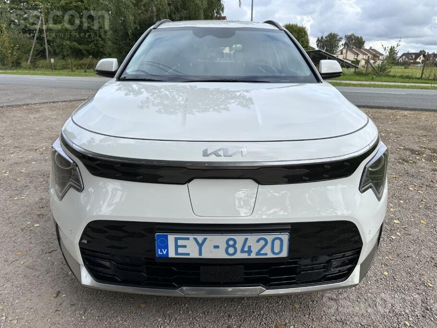 Balts Kia Niro 2022 Rīga, ar dzinēja tilpumu 1.60 L un nobraukumu 42 tūkst. km par 26490 €, foto 9 vietnē AUTOMOTO.COM.LV