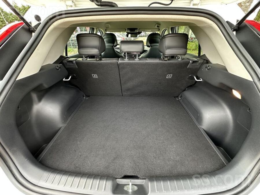 Balts Kia Niro 2022 Rīga, ar dzinēja tilpumu 1.60 L un nobraukumu 42 tūkst. km par 26490 €, foto 14 vietnē AUTOMOTO.COM.LV