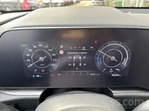 Balts Kia Niro 2022 Rīga, ar dzinēja tilpumu 1.60 L un nobraukumu 42 tūkst. km par 26490 €, foto 23 vietnē AUTOMOTO.COM.LV