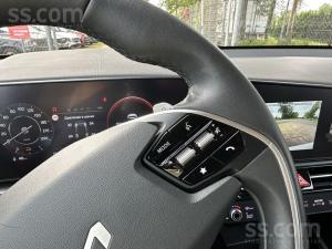 Balts Kia Niro 2022 Rīga, ar dzinēja tilpumu 1.60 L un nobraukumu 42 tūkst. km par 26490 €, foto 25 vietnē AUTOMOTO.COM.LV