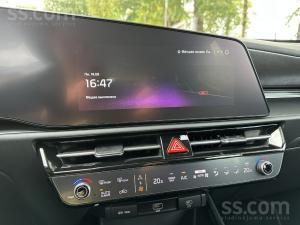 Balts Kia Niro 2022 Rīga, ar dzinēja tilpumu 1.60 L un nobraukumu 42 tūkst. km par 26490 €, foto 26 vietnē AUTOMOTO.COM.LV