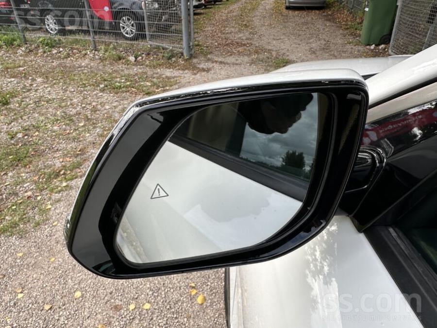 Balts Kia Niro 2022 Rīga, ar dzinēja tilpumu 1.60 L un nobraukumu 42 tūkst. km par 26490 €, foto 33 vietnē AUTOMOTO.COM.LV