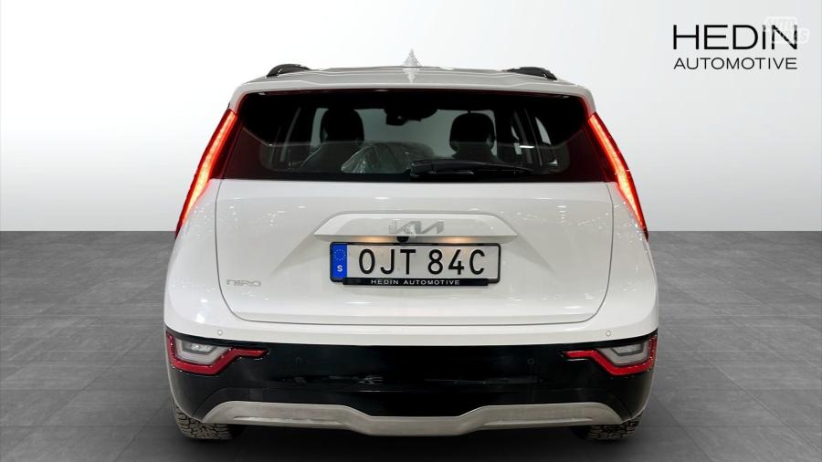 White Kia Niro 2023 in Kaunas, with an engine capacity of 0.00 L and mileage of 50 thousand km for 31995 €, photo 5 on AUTOMOTO.COM.LV