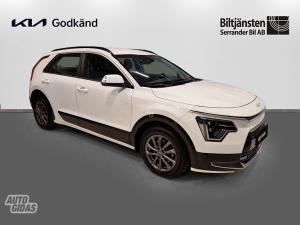 White Kia Niro 2023 in Kaunas, with an engine capacity of 0.00 L and mileage of 40 thousand km for 31278 €, photo 17 on AUTOMOTO.COM.LV