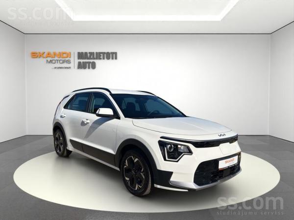Balts Kia Niro 2023 Rīga, ar dzinēja tilpumu 1.60 L un nobraukumu 22 tūkst. km par 27990 €, foto 8 vietnē AUTOMOTO.COM.LV