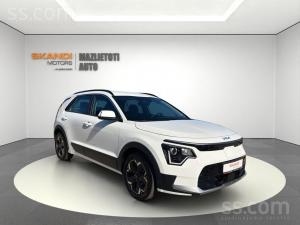 Balts Kia Niro 2023 Rīga, ar dzinēja tilpumu 1.60 L un nobraukumu 22 tūkst. km par 27990 €, foto 9 vietnē AUTOMOTO.COM.LV