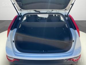 Balts Kia Niro 2023 Rīga, ar dzinēja tilpumu 1.60 L un nobraukumu 22 tūkst. km par 27990 €, foto 19 vietnē AUTOMOTO.COM.LV