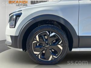 Balts Kia Niro 2023 Rīga, ar dzinēja tilpumu 1.60 L un nobraukumu 22 tūkst. km par 27990 €, foto 20 vietnē AUTOMOTO.COM.LV