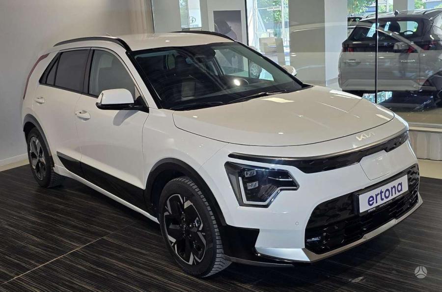 Balts Kia Niro 2023 Šauļi, ar dzinēja tilpumu 0.00 L un nobraukumu 31 tūkst. km par 24500 €, foto 1 vietnē AUTOMOTO.COM.LV