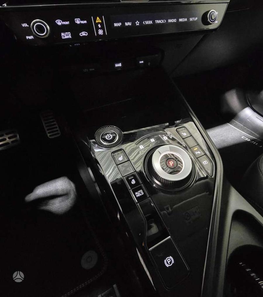 Balts Kia Niro 2023 Šauļi, ar dzinēja tilpumu 0.00 L un nobraukumu 31 tūkst. km par 24500 €, foto 18 vietnē AUTOMOTO.COM.LV