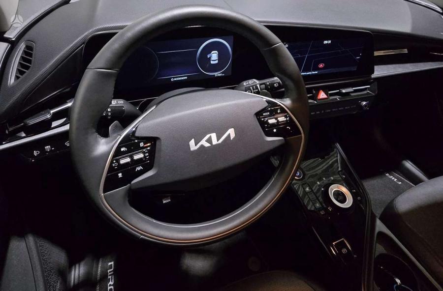 Balts Kia Niro 2023 Šauļi, ar dzinēja tilpumu 0.00 L un nobraukumu 31 tūkst. km par 24500 €, foto 30 vietnē AUTOMOTO.COM.LV