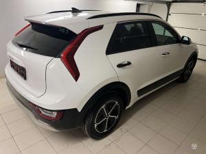 Balts Kia Niro 2024 Kauņa, ar dzinēja tilpumu 1.58 L un nobraukumu 15 tūkst. km par 15950 €, foto 12 vietnē AUTOMOTO.COM.LV