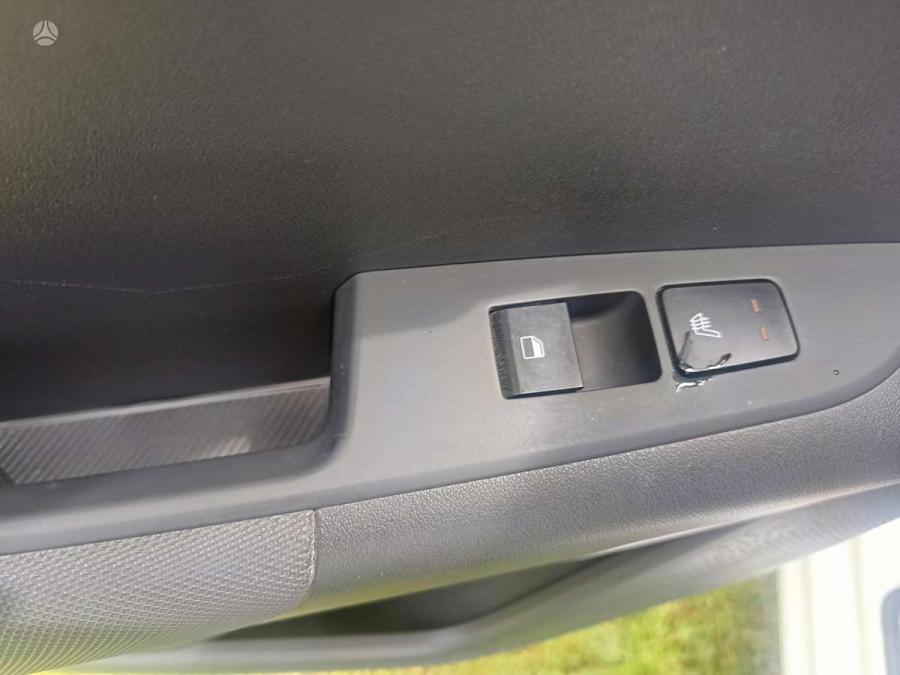 Balts Kia Niro 2025 Marijampole, ar dzinēja tilpumu 0.00 L un nobraukumu 10 tūkst. km par 24999 €, foto 13 vietnē AUTOMOTO.COM.LV