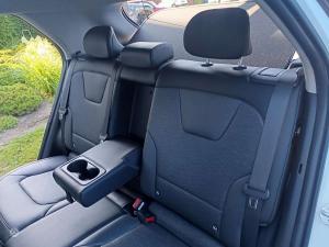 White Kia Niro 2025 in Marijampole, with an engine capacity of 0.00 L and mileage of 10 thousand km for 24999 €, photo 23 on AUTOMOTO.COM.LV