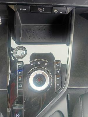 White Kia Niro 2025 in Marijampole, with an engine capacity of 0.00 L and mileage of 10 thousand km for 24999 €, photo 28 on AUTOMOTO.COM.LV