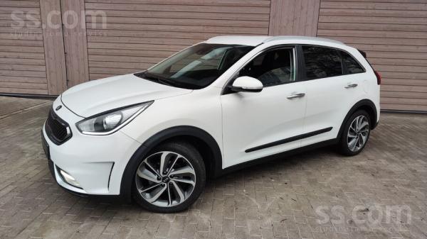 Balts Kia Niro 2019 Jelgava, ar dzinēja tilpumu 1.60 L un nobraukumu 0 tūkst. km par 23900 €, foto 1 vietnē AUTOMOTO.COM.LV
