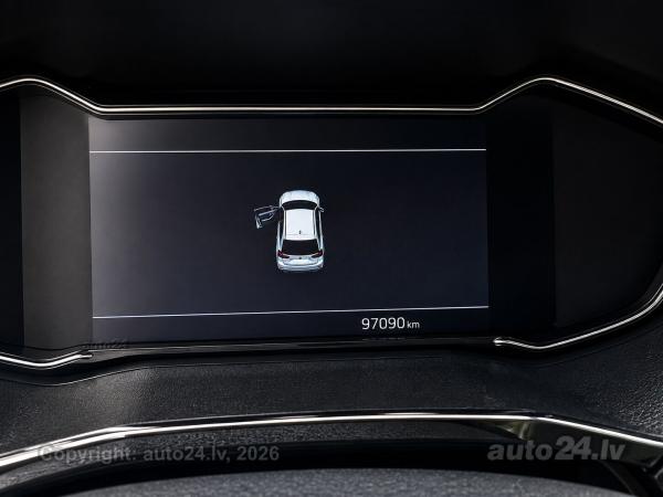 Balts Kia Niro 2019 Tallina, ar dzinēja tilpumu 1.60 L un nobraukumu 97 tūkst. km par 16900 €, foto 8 vietnē AUTOMOTO.COM.LV