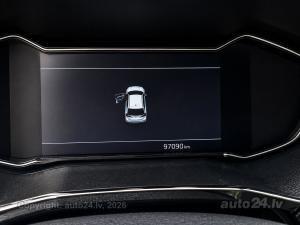 White Kia Niro 2019 in Tallinn, with an engine capacity of 1.60 L and mileage of 97 thousand km for 16900 €, photo 9 on AUTOMOTO.COM.LV