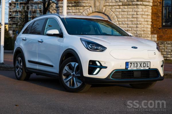 Balts Kia Niro 2019 Tallina, ar dzinēja tilpumu 1.60 L un nobraukumu 157 tūkst. km par 15900 €, foto 9 vietnē AUTOMOTO.COM.LV
