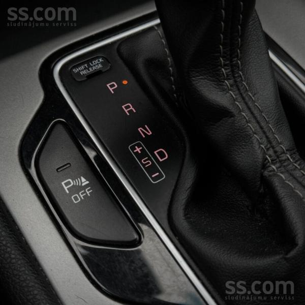 Balts Kia Niro 2019 Rīga, ar dzinēja tilpumu 1.60 L un nobraukumu 242 tūkst. km par 14199 €, foto 8 vietnē AUTOMOTO.COM.LV