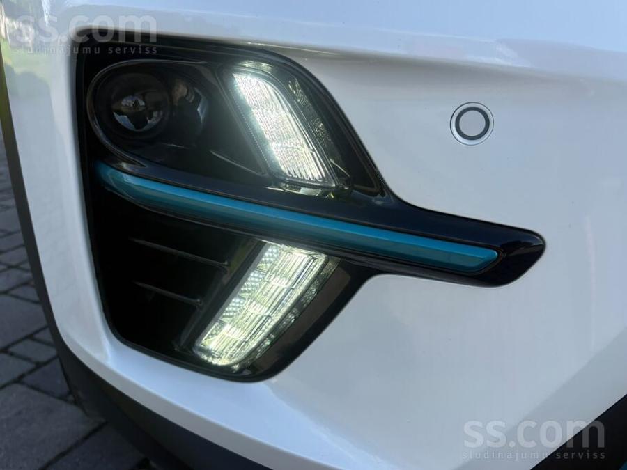 Белый Киа Niro 2020 в Елгава, объемом двигателя 1.60 л и пробегом 135 тыс. км за 17500 €, фото 9 на AUTOMOTO.COM.LV