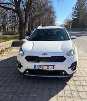 Balts Kia Niro 2021 Keila, ar dzinēja tilpumu 1.60 L un nobraukumu 70 tūkst. km par 19999 €, foto 3 vietnē AUTOMOTO.COM.LV