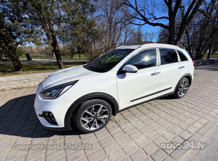 Balts Kia Niro 2021 Keila, ar dzinēja tilpumu 1.60 L un nobraukumu 70 tūkst. km par 19999 €, foto 5 vietnē AUTOMOTO.COM.LV