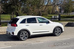 Balts Kia Niro 2021 Keila, ar dzinēja tilpumu 1.60 L un nobraukumu 70 tūkst. km par 19999 €, foto 8 vietnē AUTOMOTO.COM.LV