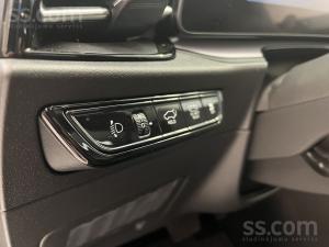 Balts Kia Niro 2025 Rīga, ar dzinēja tilpumu 1.60 L un nobraukumu 14 tūkst. km par 29900 €, foto 23 vietnē AUTOMOTO.COM.LV