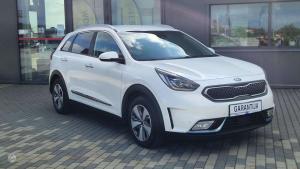 Белый Киа Niro 2019 в Шяуляй, объемом двигателя 1.60 л и пробегом 170 тыс. км за 13500 €, фото  на AUTOMOTO.COM.LV